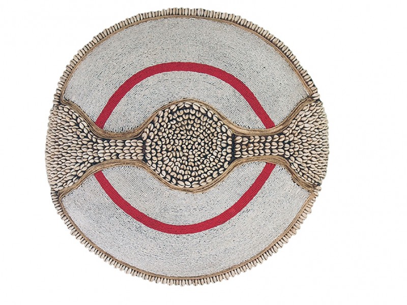 African Creative :: Beaded Shield - Black With Red Ring and Cowrie ...